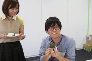 Japanese office lady makes armpit onigiri for male coworker – Tokyo ...